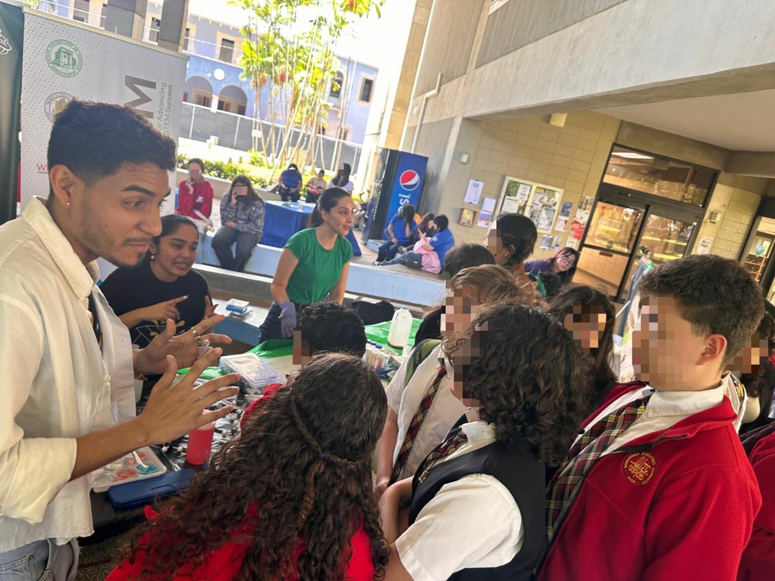 Empowering Future Scientists at “El Poder de la Mujer en las Ciencias ...