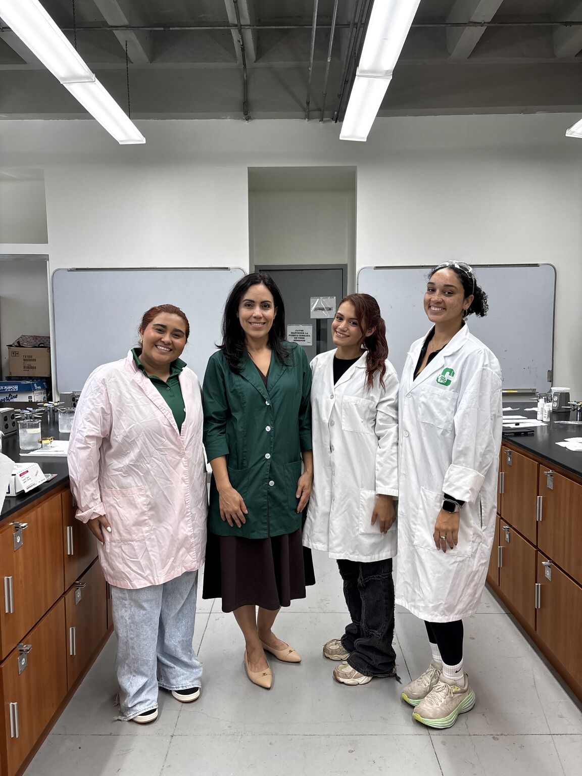 Taller Práctico de Loción por parte de Joelys Rosario Portillo de la ...