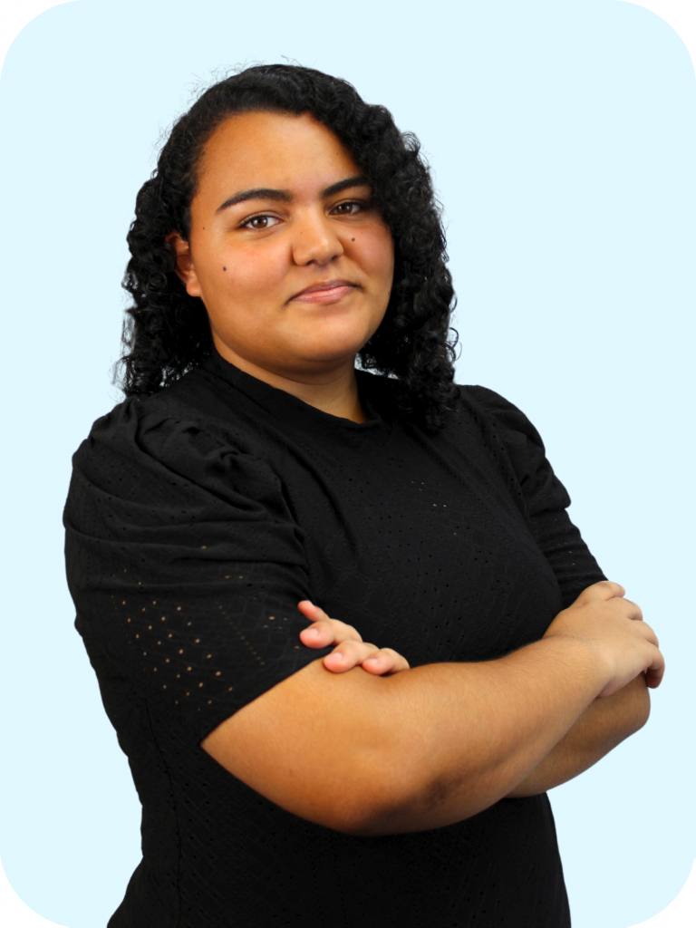 Sofía Hernandez - CRECEN ADEM RUM