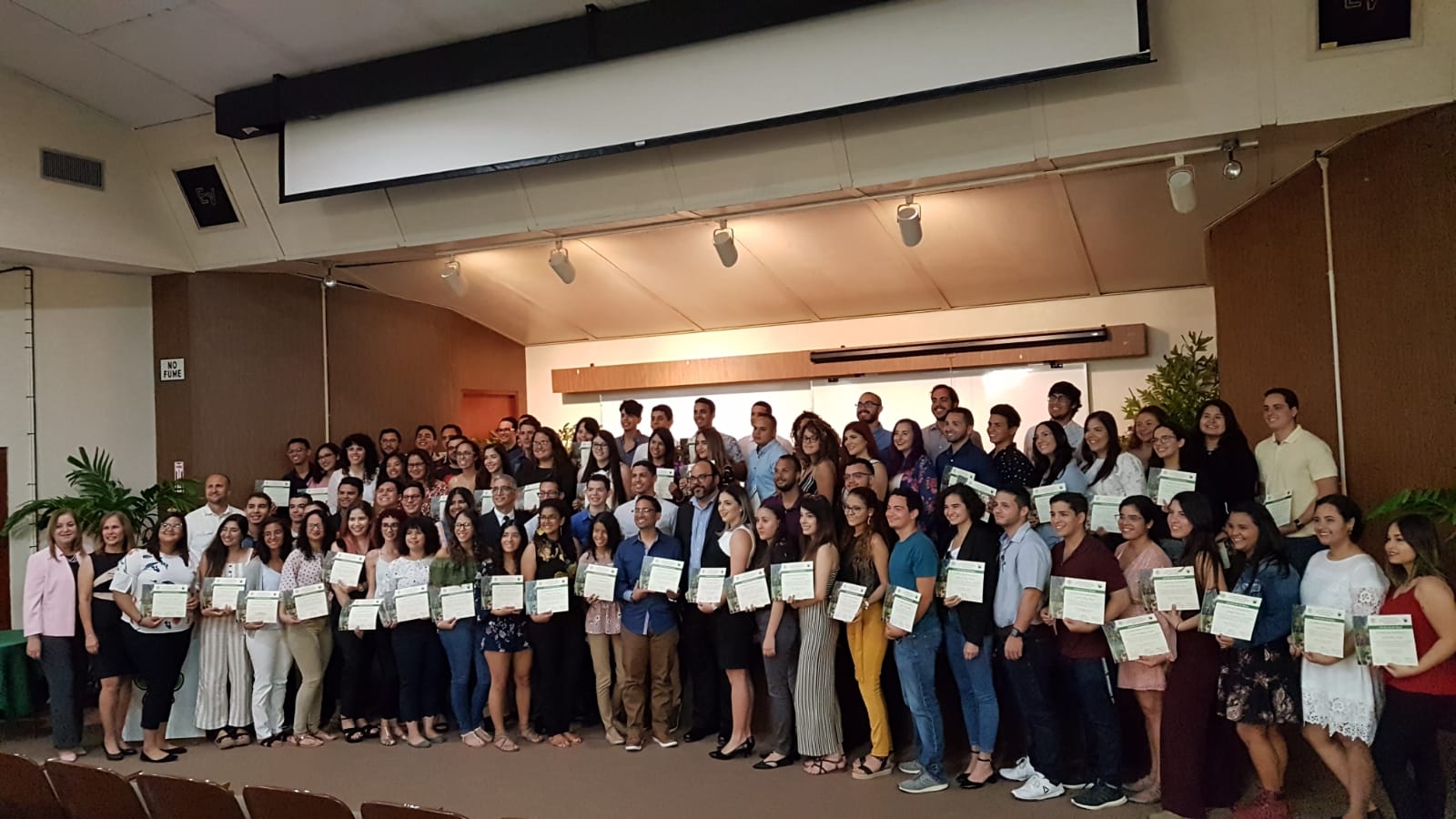 INQU Homenajea a 146 Estudiantes con Honores – UPRM Departamento de ...