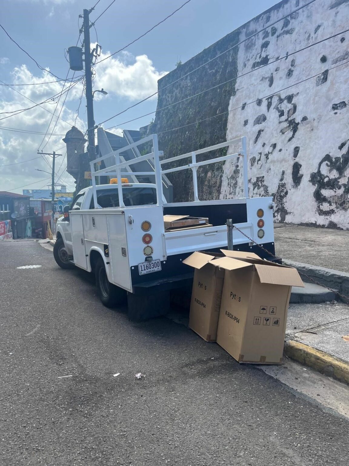 Rural and urban OHL partners receive solar hubs: OHL film crew works on ...